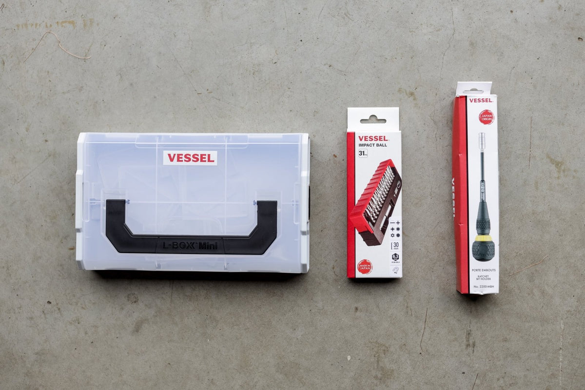 Vessel L-BOX Mini with No.2200 Ratcheting Ball Grip & 31 Piece Bit Set ...